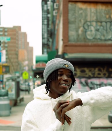 Melvoni Releases Two New Singles