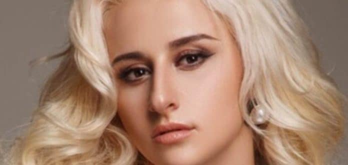 Singer-Songwriter Alex Sandra Unveils “Too Good To Be True” Remix