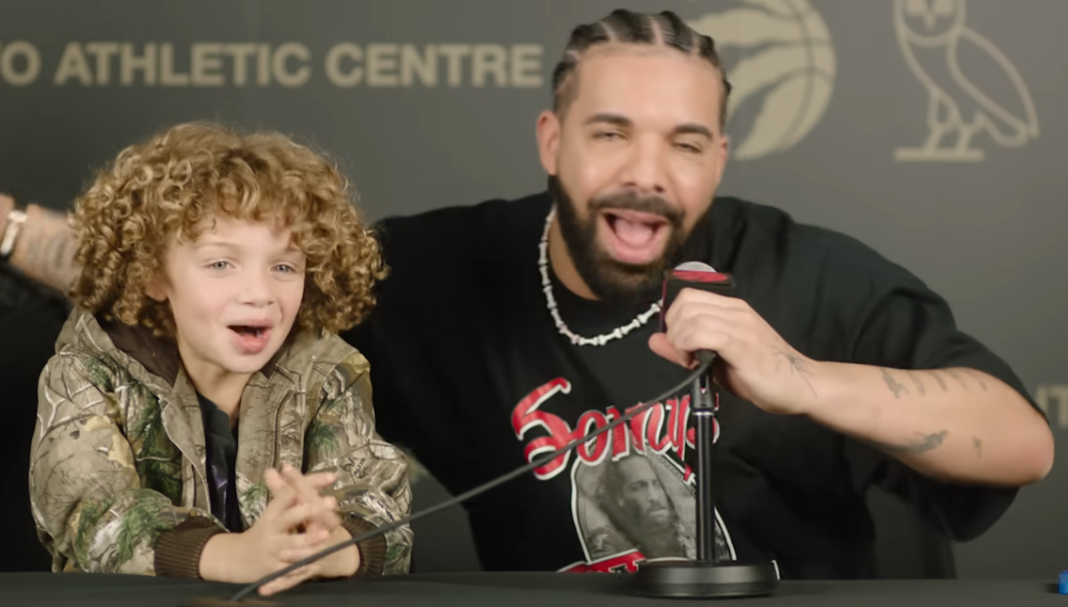 who is drakes baby momma?